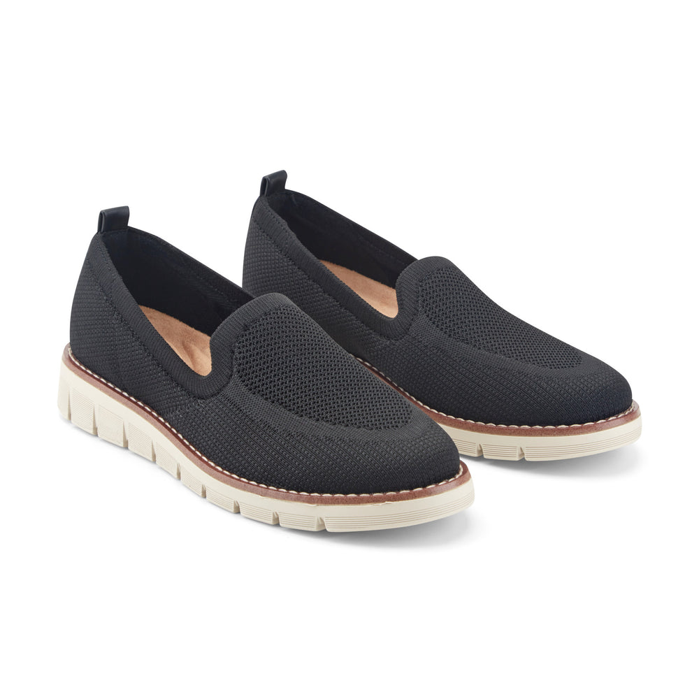 Women's Valina Casual Slip On Flats - Black | Easy Spirit